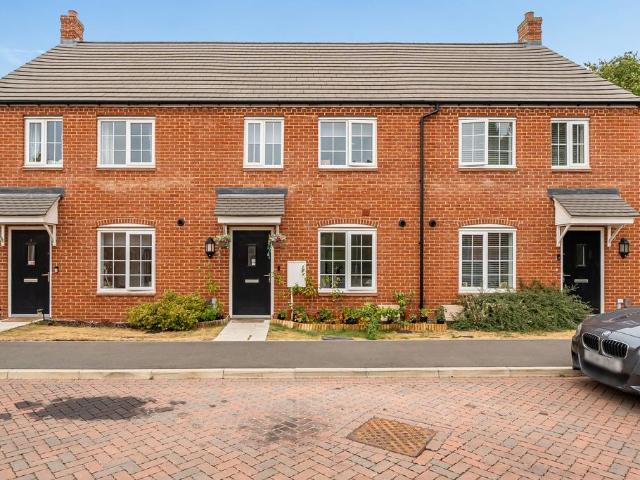 2 bedroom terraced house for sale