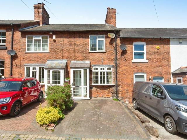 2 bedroom terraced house for sale