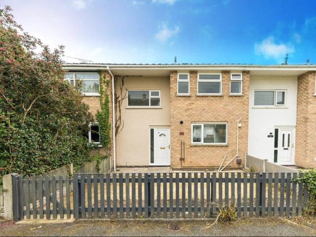 2 bedroom terraced house for sale