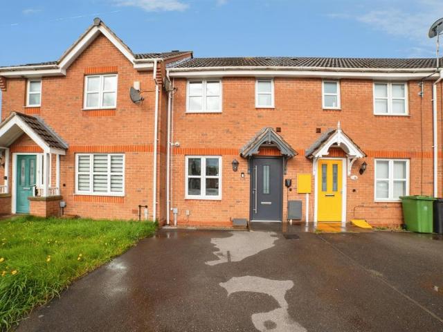 2 bedroom terraced house for sale