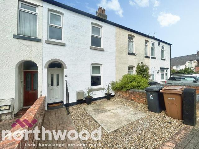 2 bedroom terraced house for sale