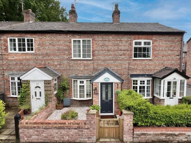 2 bedroom terraced house for sale