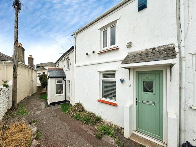2 bedroom terraced house for sale