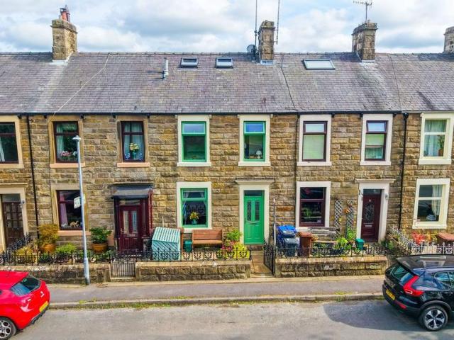 2 bedroom terraced house for sale