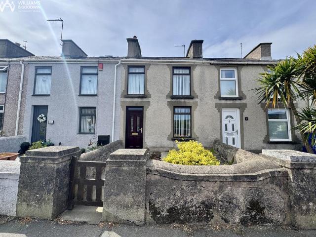 2 bedroom terraced house for sale
