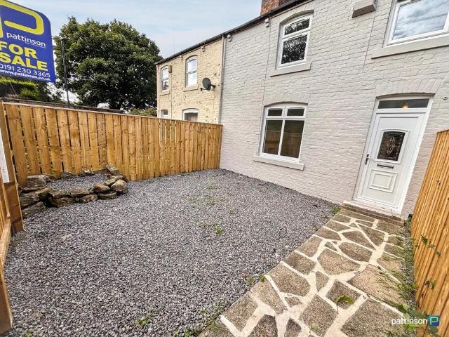 2 bedroom terraced house for sale
