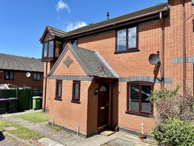 2 bedroom terraced house for sale