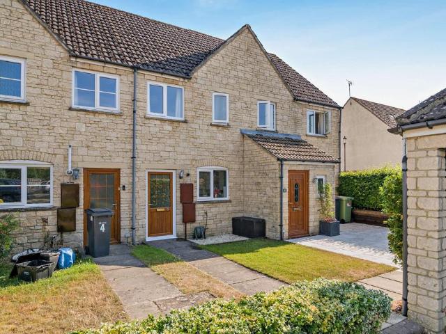 2 bedroom terraced house for sale