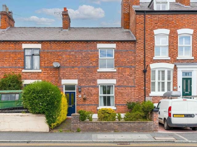 2 bedroom terraced house for sale