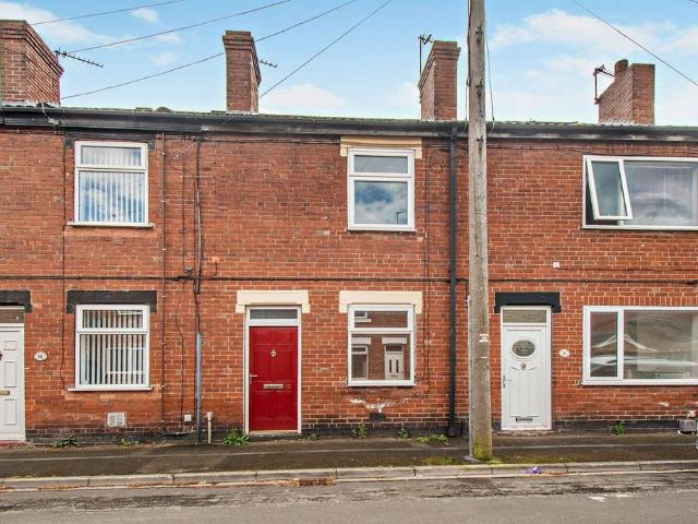 2 bedroom terraced house for sale