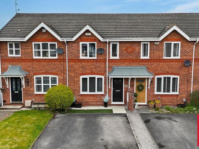 2 bedroom terraced house for sale