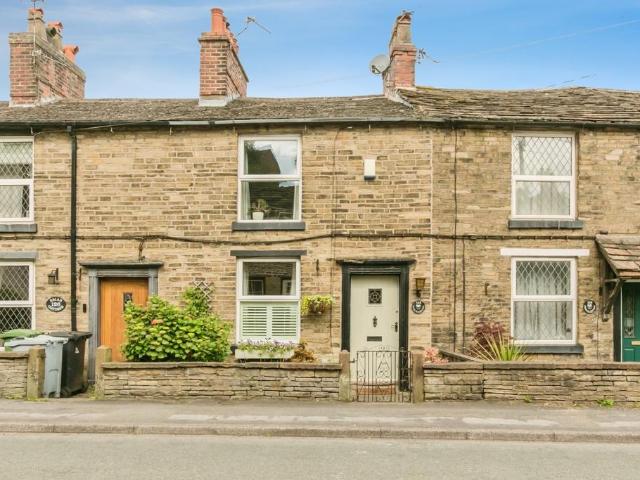 2 bedroom terraced house for sale