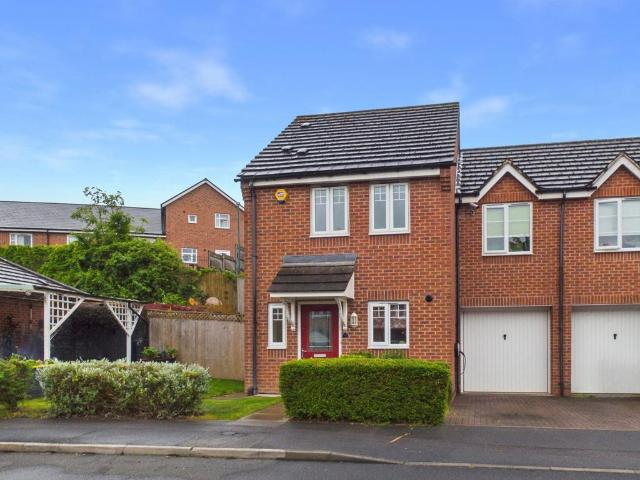 2 bedroom terraced house for sale