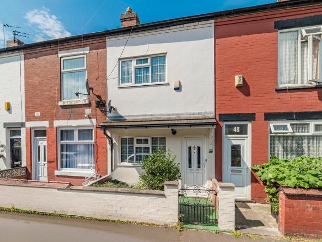 2 bedroom terraced house for sale