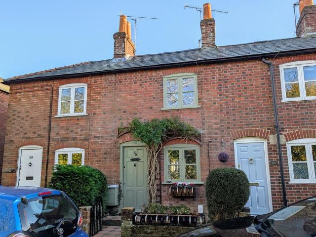 2 bedroom terraced house for sale