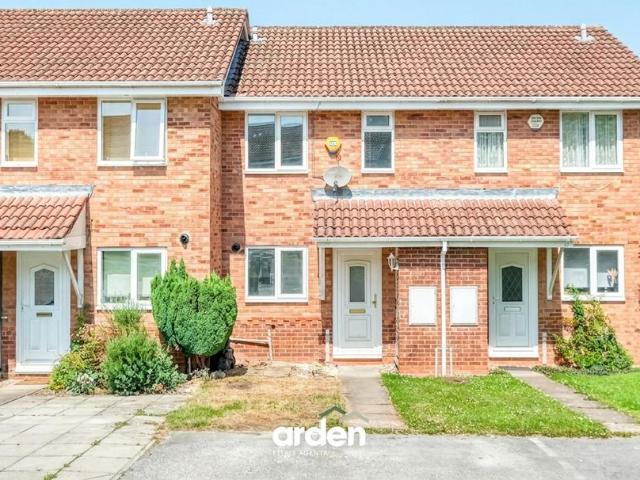 2 bedroom terraced house for sale
