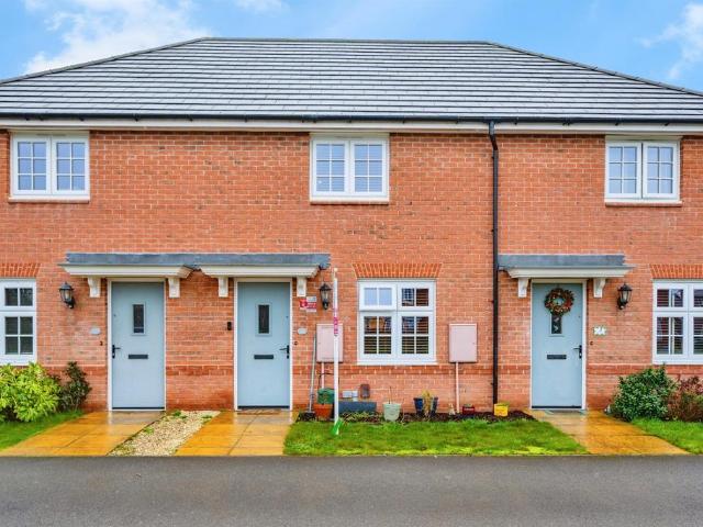 2 bedroom terraced house for sale