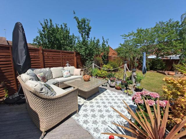 2 bedroom terraced house for sale