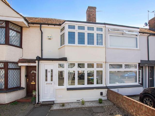 2 bedroom terraced house for sale