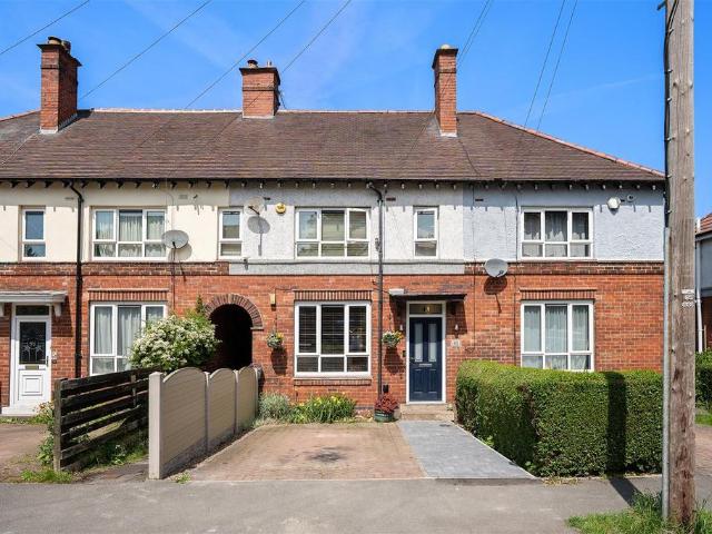 2 bedroom terraced house for sale