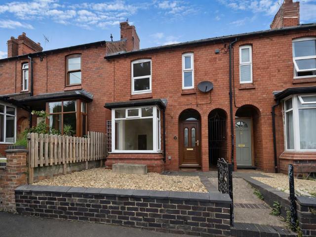 2 bedroom terraced house for sale
