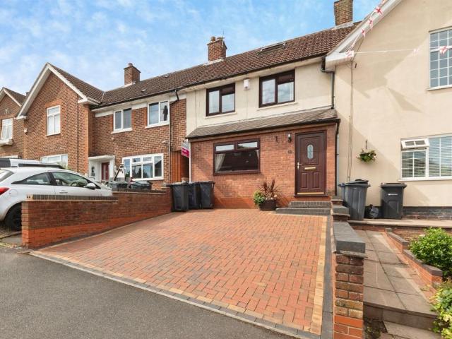 2 bedroom terraced house for sale
