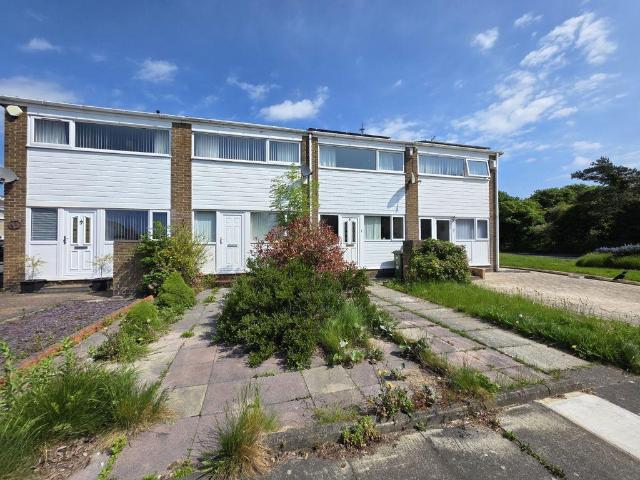 2 bedroom terraced house for sale