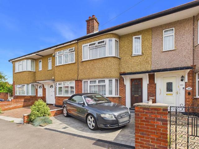 2 bedroom terraced house for sale