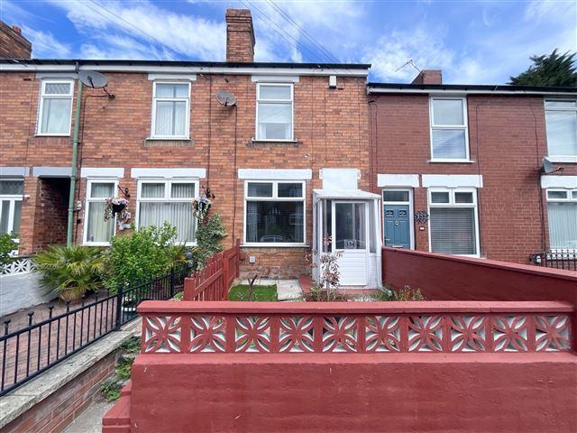 2 bedroom terraced house for sale