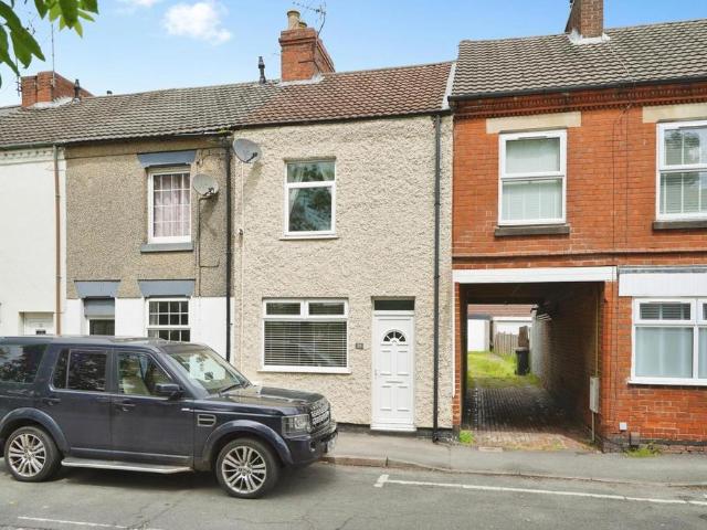 2 bedroom terraced house for sale