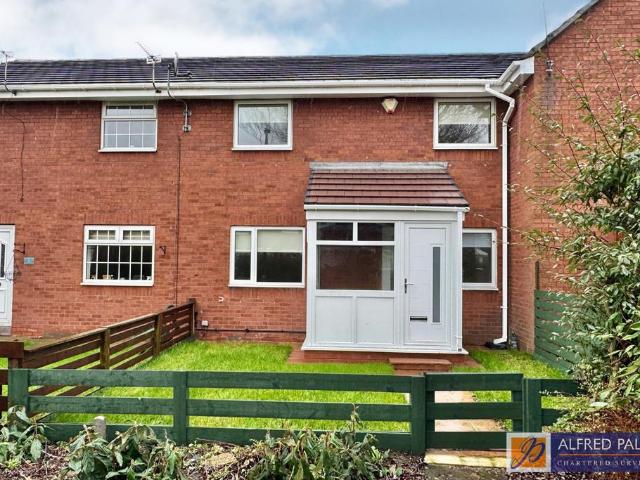 2 bedroom terraced house for sale