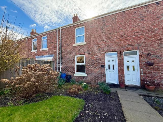 2 bedroom terraced house for sale