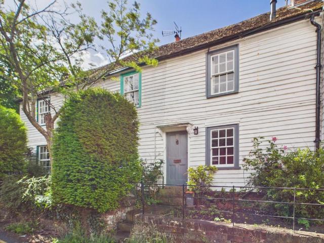 2 bedroom terraced house for sale