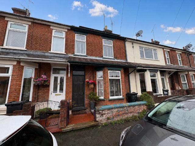 2 bedroom terraced house for sale