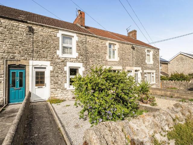 2 bedroom terraced house for sale
