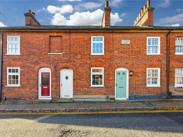 2 bedroom terraced house for sale