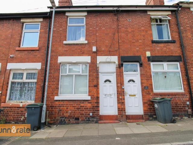 2 bedroom terraced house for sale