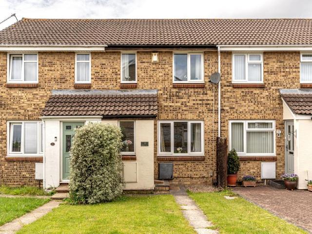 2 bedroom terraced house for sale