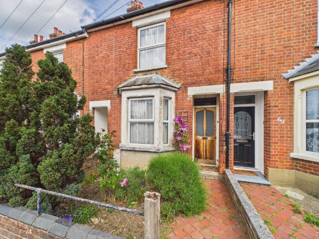 2 bedroom terraced house for sale