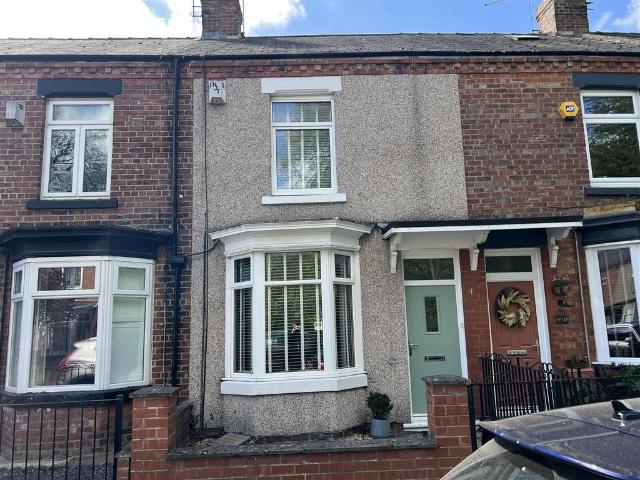 2 bedroom terraced house for sale