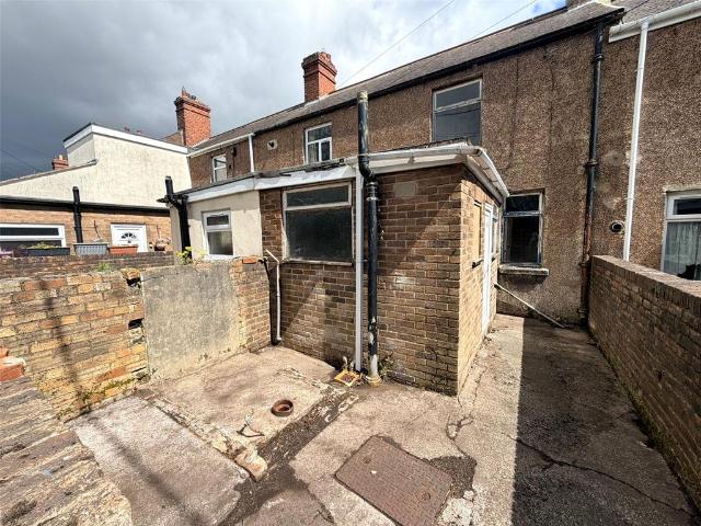 2 bedroom terraced house for sale