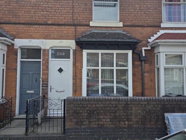 2 bedroom terraced house for sale