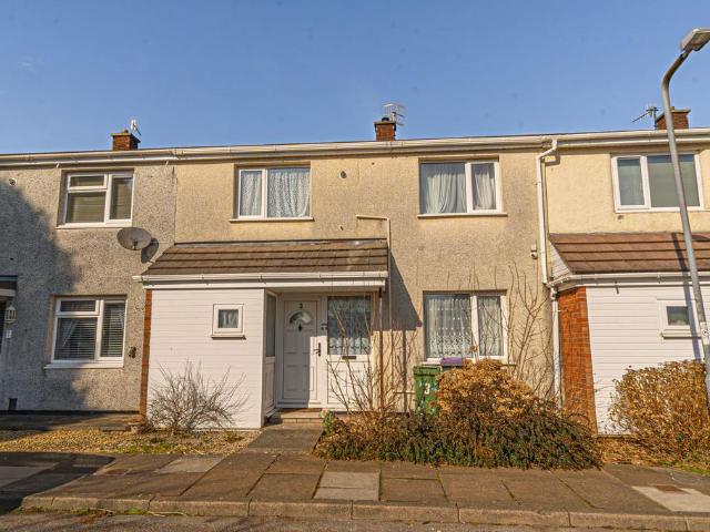 2 bedroom terraced house for sale