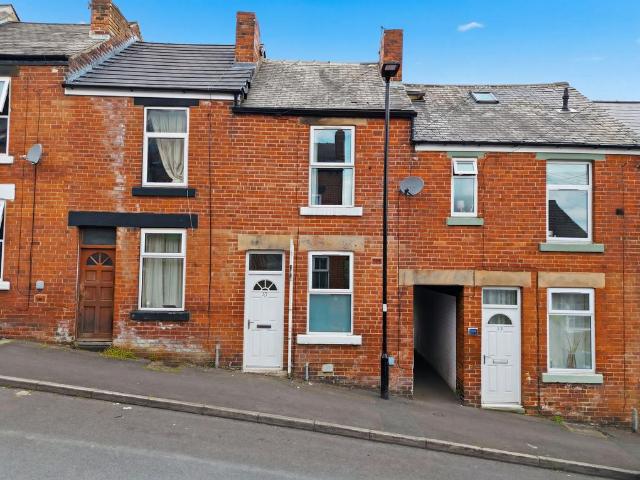 2 bedroom terraced house for sale