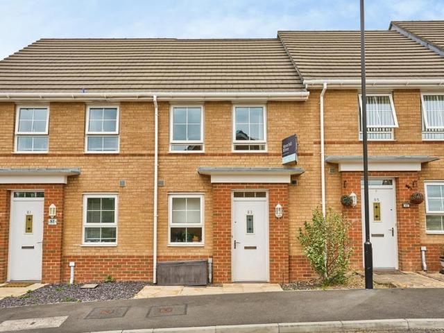 2 bedroom terraced house for sale