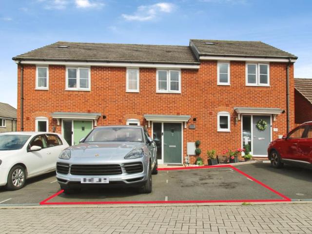 2 bedroom terraced house for sale