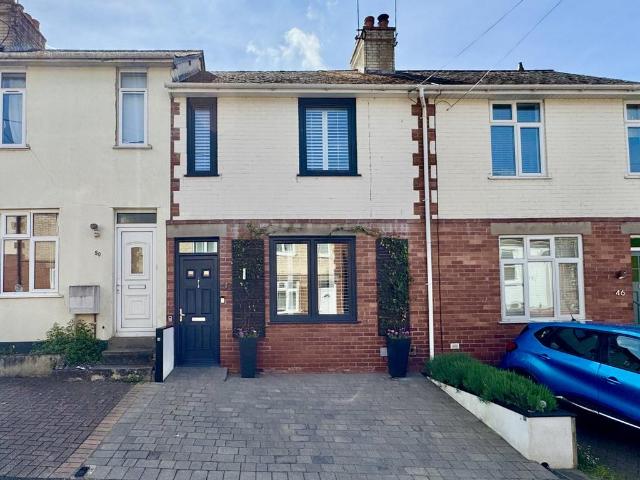2 bedroom terraced house for sale