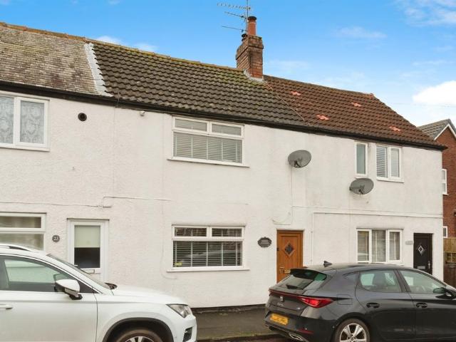 2 bedroom terraced house for sale