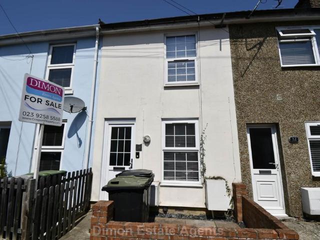 2 bedroom terraced house for sale