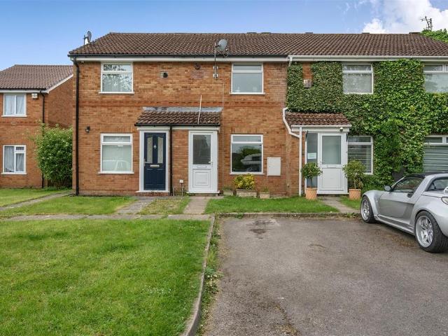 2 bedroom terraced house for sale